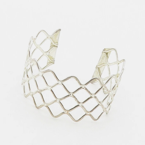 925 Sterling Silver Shiny Smooth Open Diamond Shape Cuff Bracel